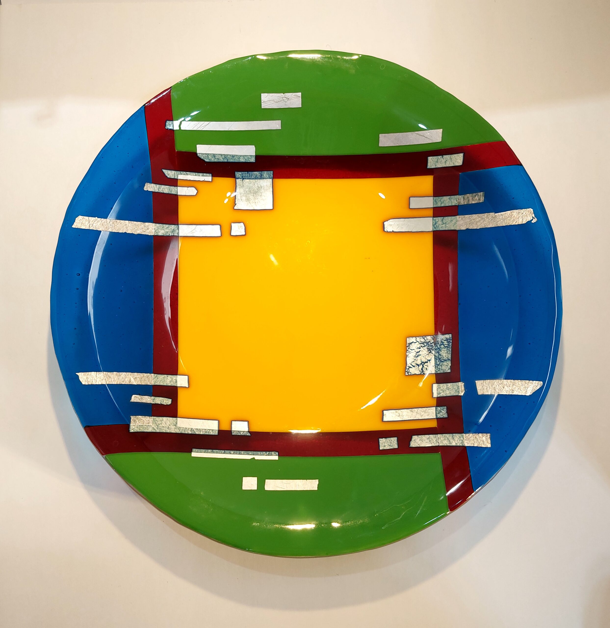 Reactive #6 platter – Lavae Aldrich Glass